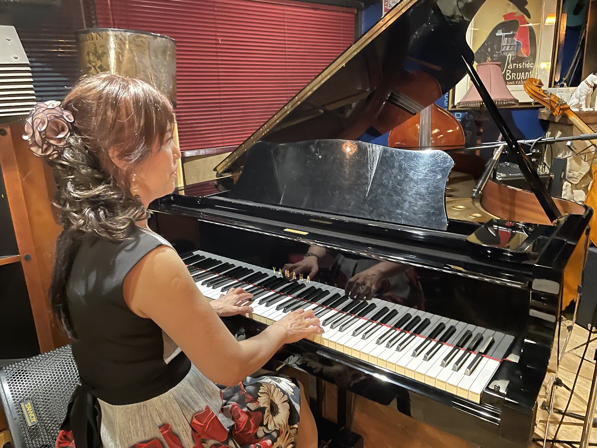 ミュージックマルシェ エンジョイ ジャズピアノレッスン – Music Marché Enjoy Jazz Piano Eva's ...